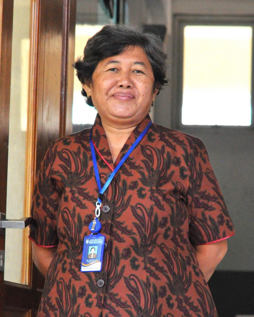 Guru dan Karyawan - SMK PANGUDI LUHUR TARCISIUS